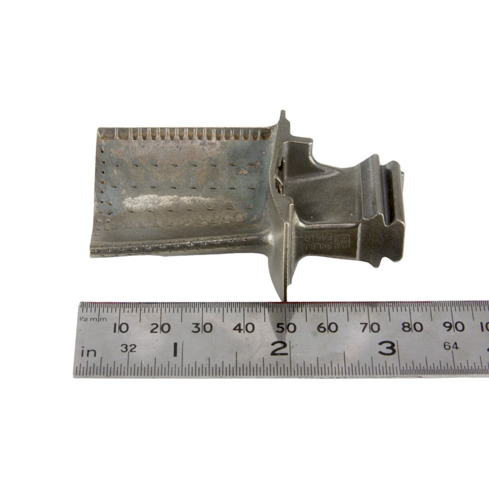 High Pressure Jet Engine Turbine Blade With Film Cooling Holes - For ...