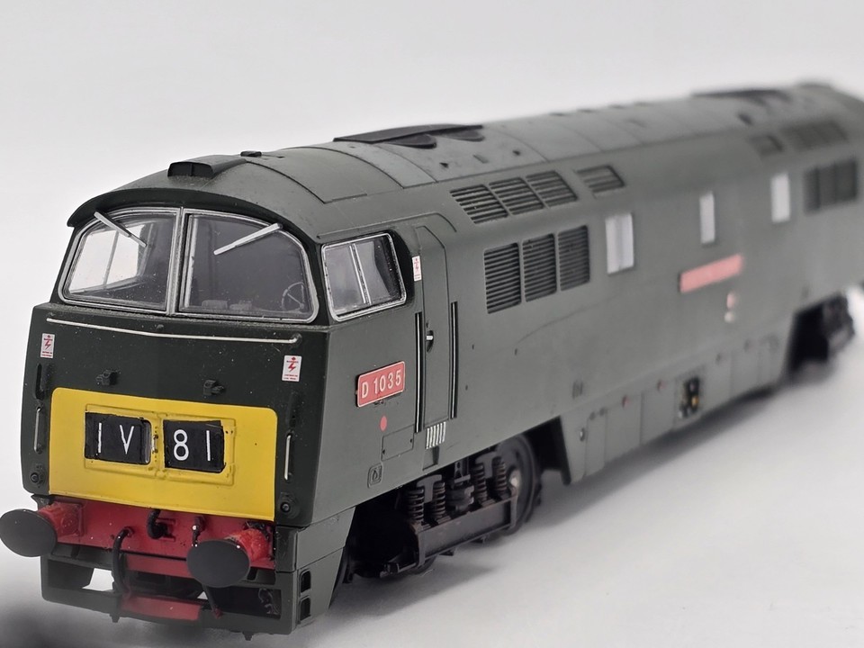 Heljan 5210 D1037 BR Green Late Crest Class 52 Western OO Gauge Loco ...