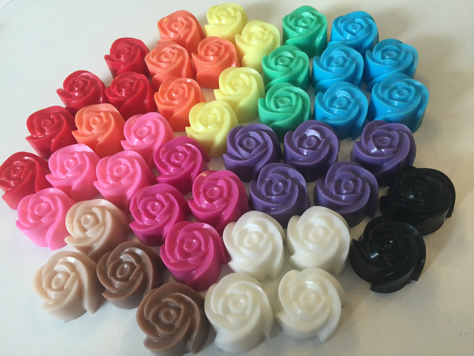 Mini Rose Soaps - Wedding Party Favours Decoration Gifts Vegan Friendly ...