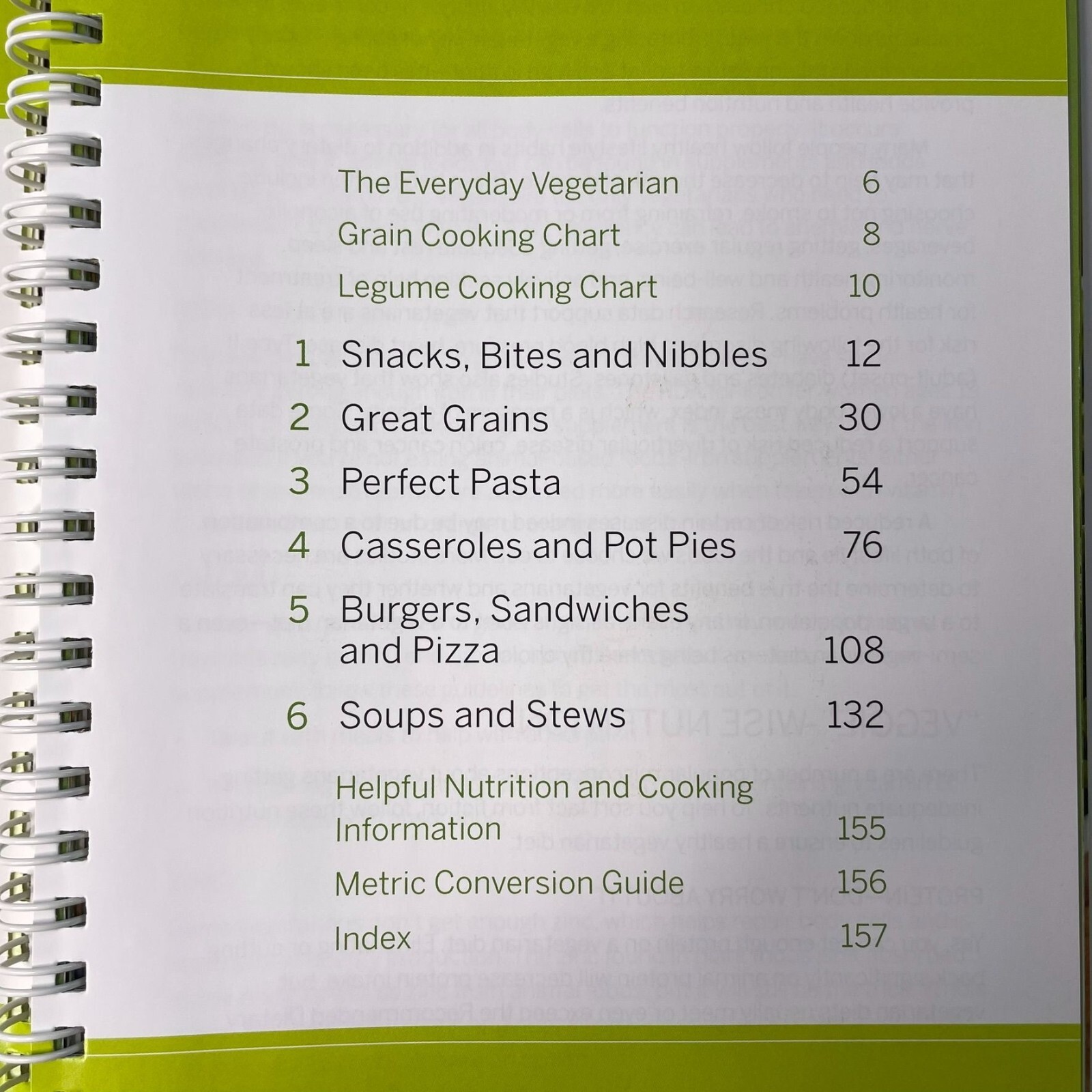 Easy Vegetarian 100 Recipe Cookbook Great for Veganuary 2010 u ...