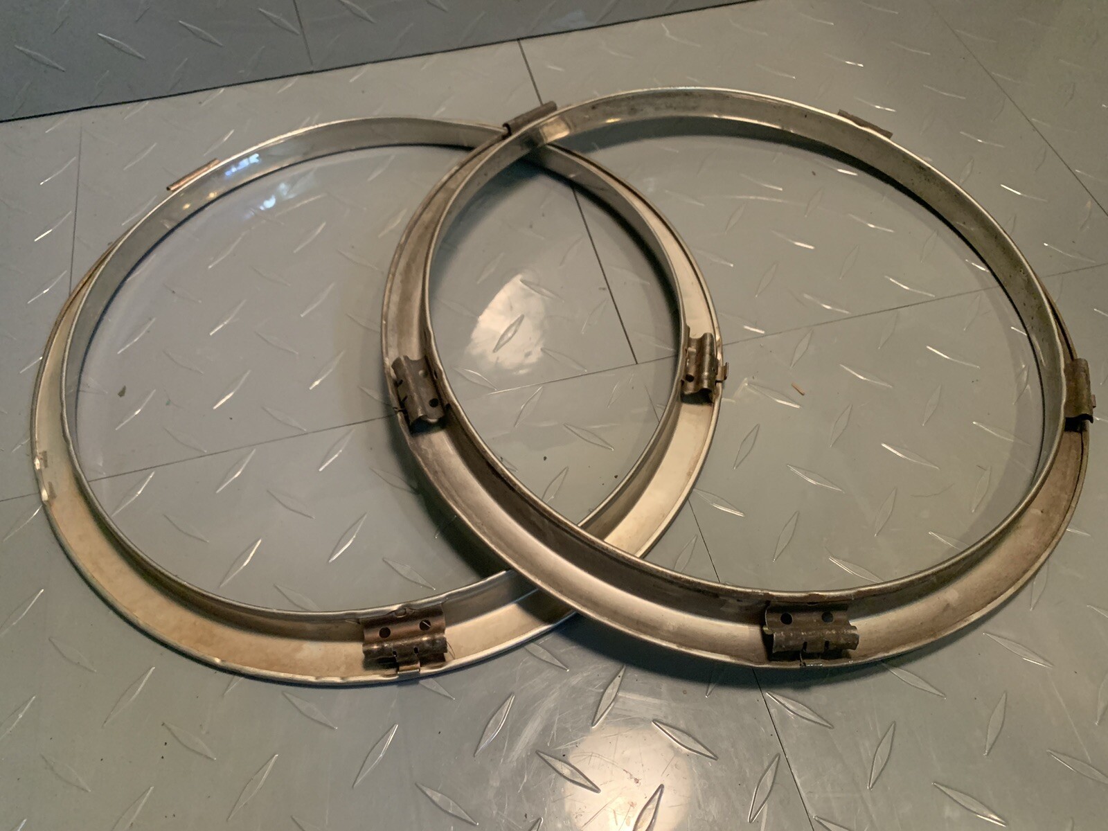 WHEEL Outer TRIM BEAUTY RIM Thin CHROME 14” (2) Outer Clip Style | eBay