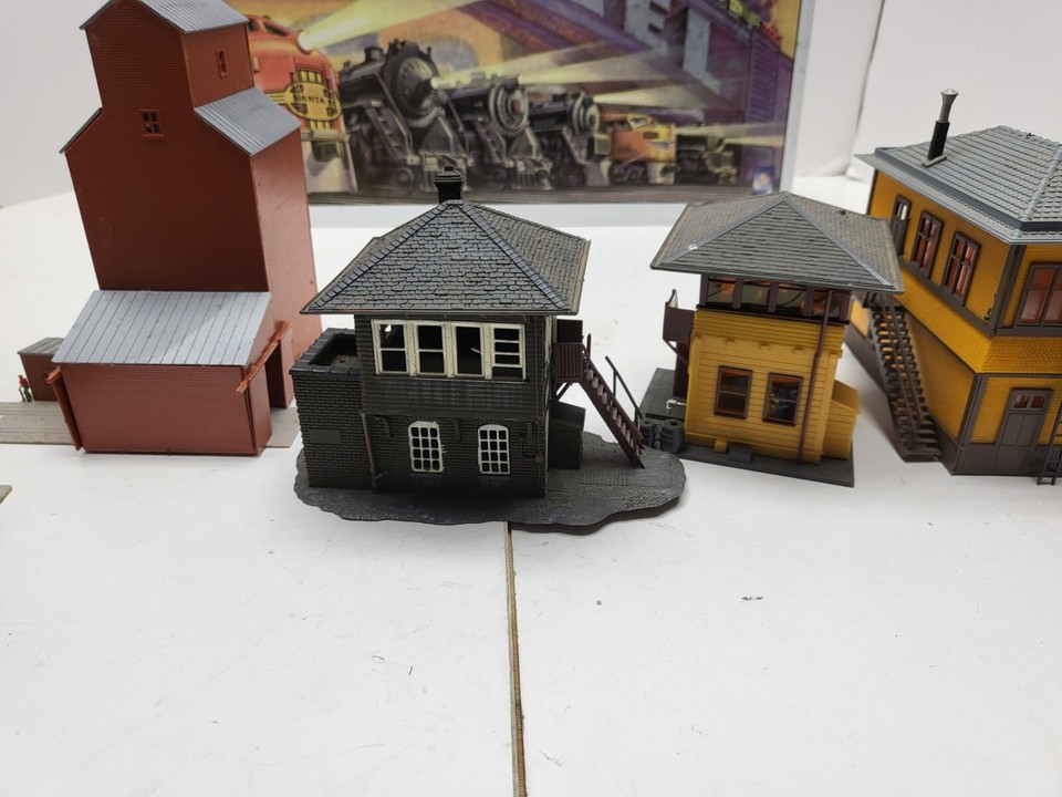 LOT OF 7 N Scale BUILDINGS, Switch Towers, Factories | eBay