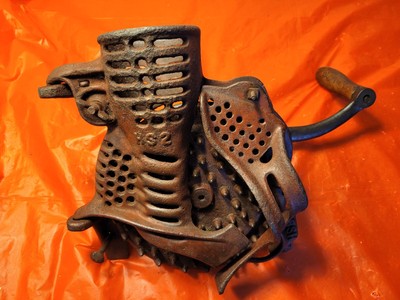 Primitives - Corn Sheller