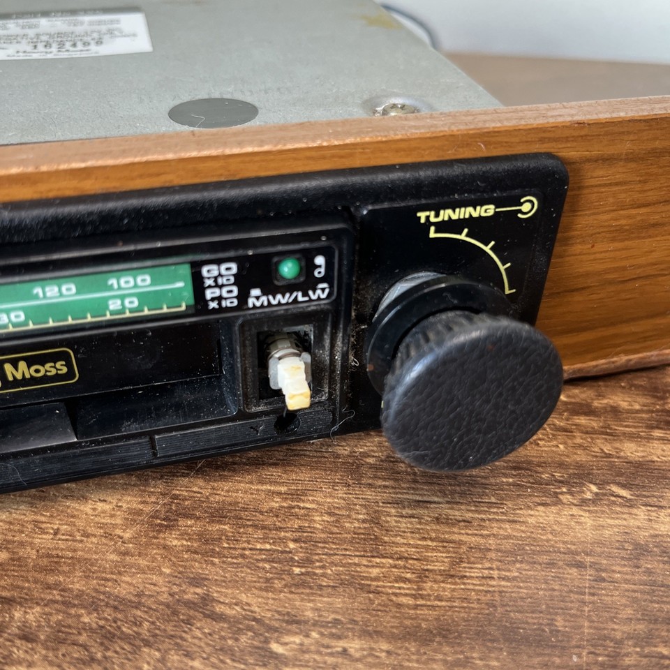 Vintage Harry Moss Car Radio Cassette Part No. 335 Made In Singapore ...