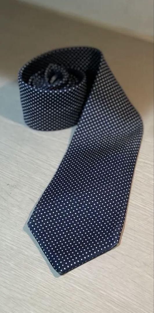 Drake’s Pindot 50oz Silk Navy Dot Pattern Tie - Gem