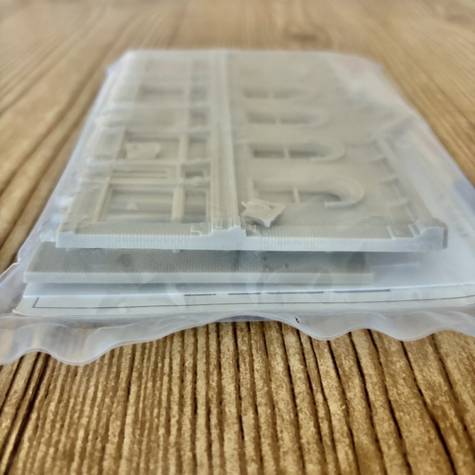 NEW DPM HO Scale Structure Kit 108 GOODFELLOWS HALL Building Toy Model ...