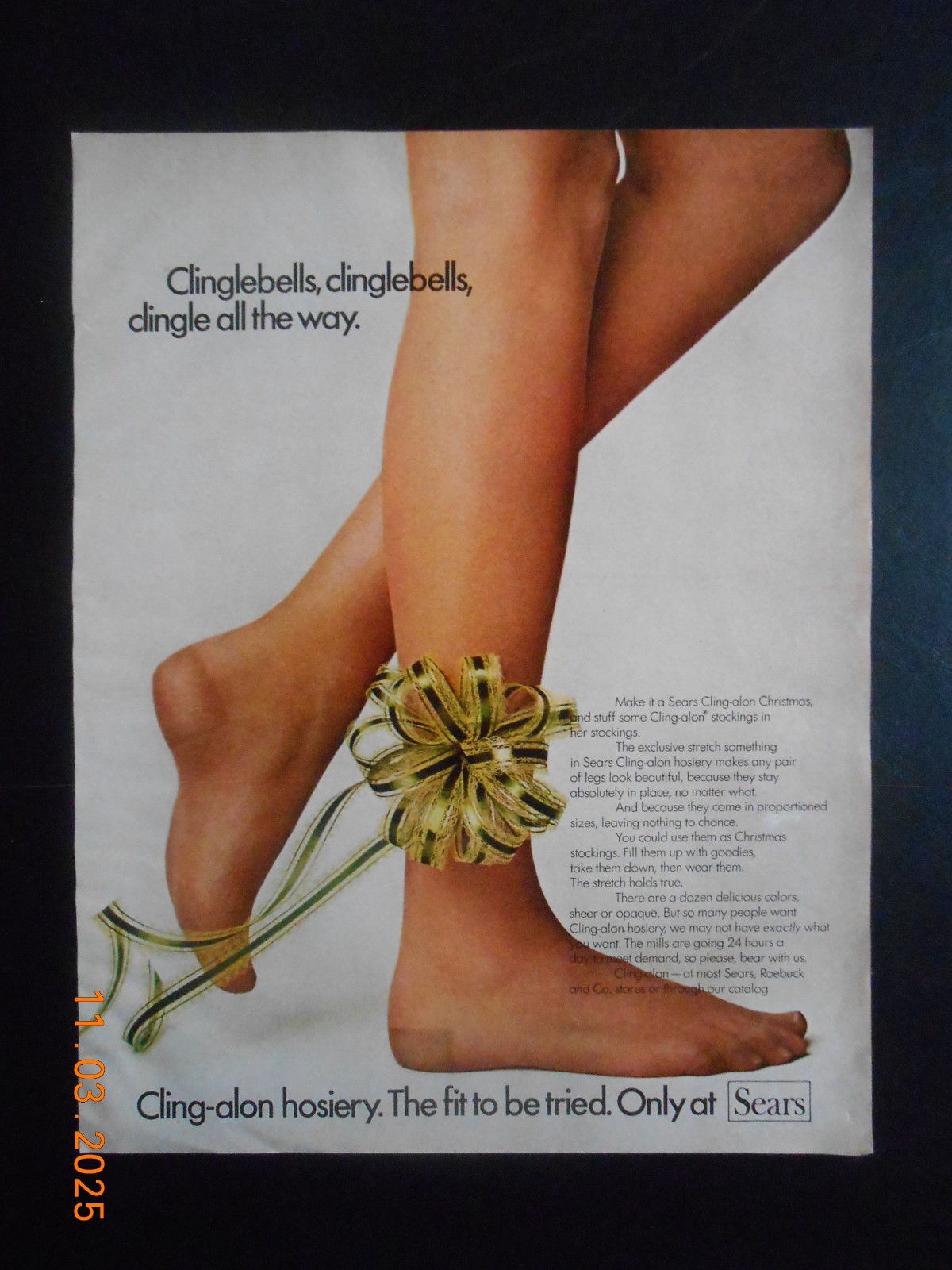 1969 Sexy female models feet & legs Sears Cling-Alon pantyhose ...