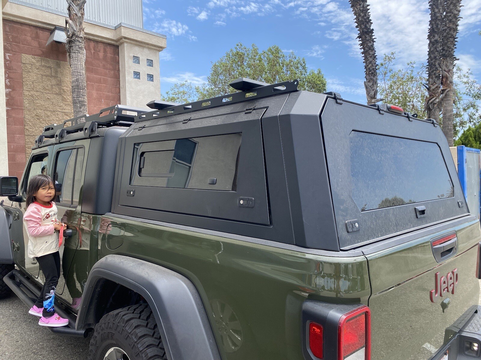 Camper Shells, Truck Caps Bed Covers Fits Jeep Gladiator JT | eBay