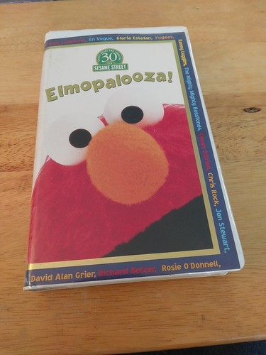 Sesame Street - Elmopalooza (VHS, 1998) Clamshell 74644944136| eBay
