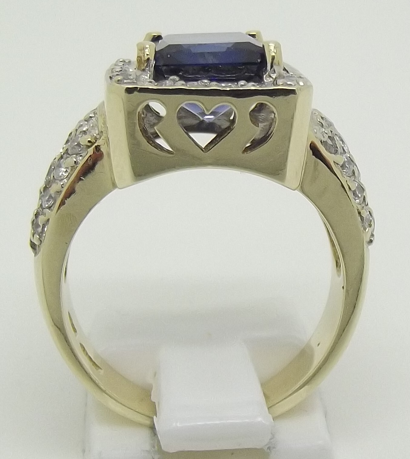 SOLID 9CT YELLOW GOLD CUBIC ZIRCONIA & BLUE STONE DRESS RING - SIZE N ...