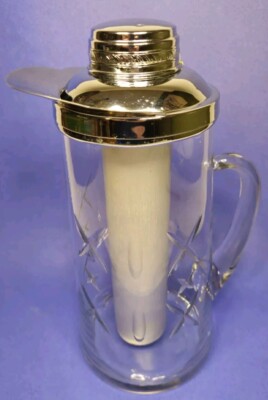 Vintage Mid Century Gilley Large Etched Cross-Cut Chill-it Pitcher ...