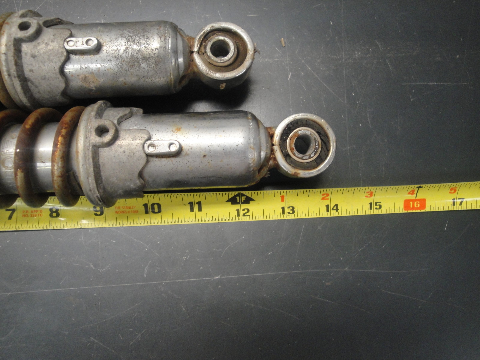 1974 74 YAMAHA 400 DT 400C MOTORCYCLE ENGINE BODY SUSPENSION SHOCKS ...