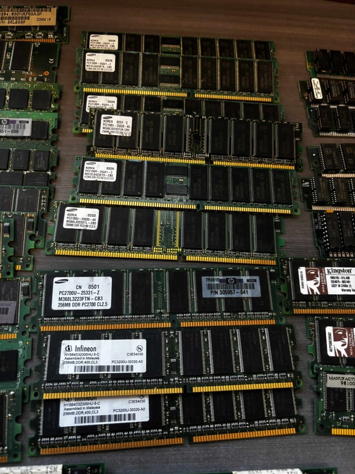 41 Piece Lot Memory RAM GOLD RECOVERY Computer Parts Precious Metal ...