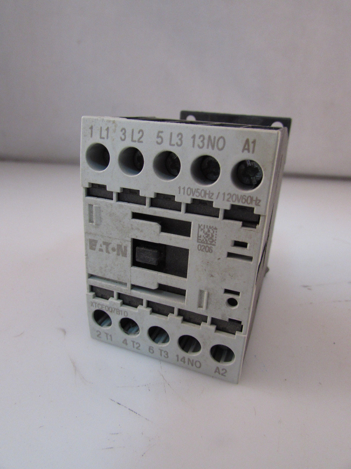 XTCE007B10 & XTCE012B10 Cutler Hammer Eaton Contactors | eBay