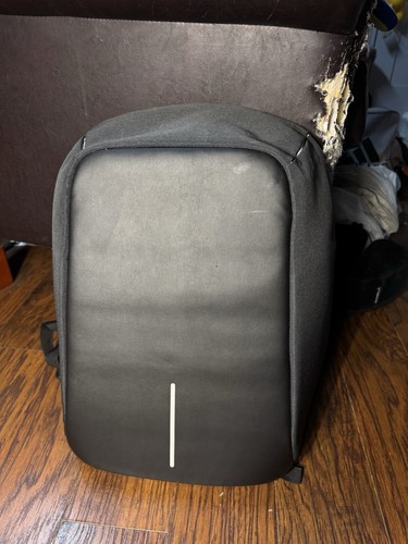 XD Design Backpack Laptop Bobby Compact Anti-Theft USB Gray Black ...