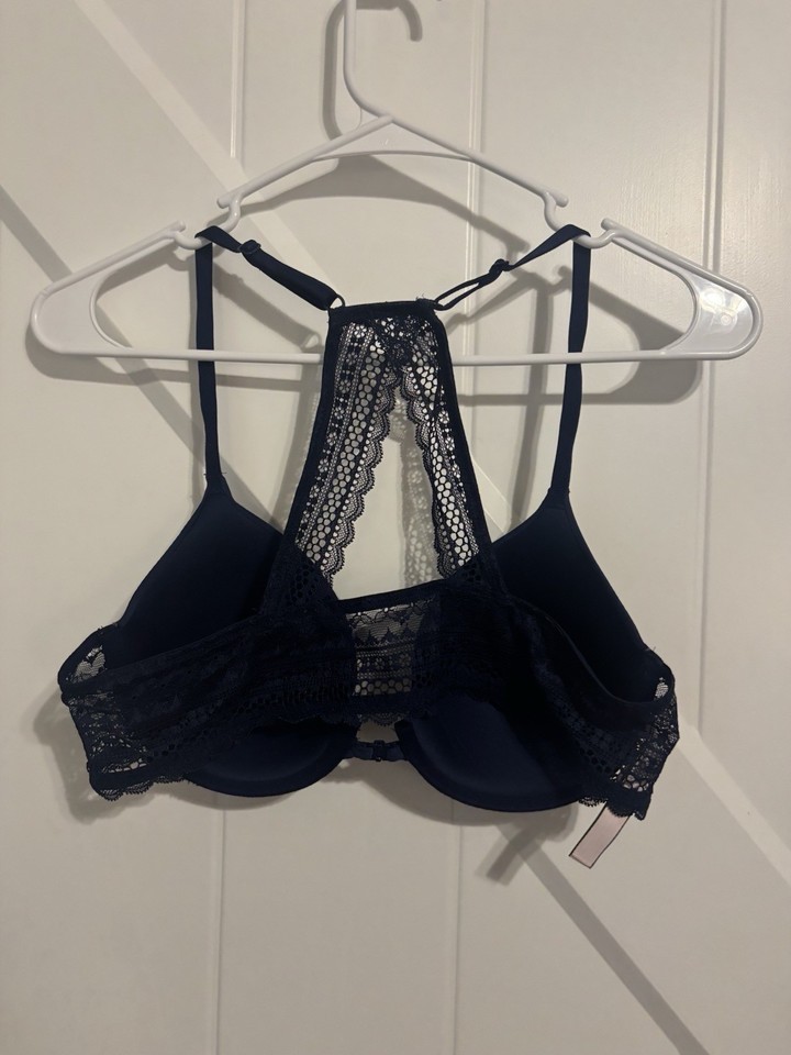 Victoria's Secret Women's Navy Lined Perfect Coverage Racerback Bra ...
