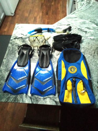 US Divers Hydroflex Fins-Flippers/Goggles/Snorkel Diving Kit & water shoes &Bag | eBay