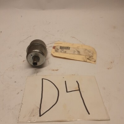 NEW GENUINE FLEETGUARD FUEL FILTER FF5079 NOS (FREE SHIPPING!) | eBay