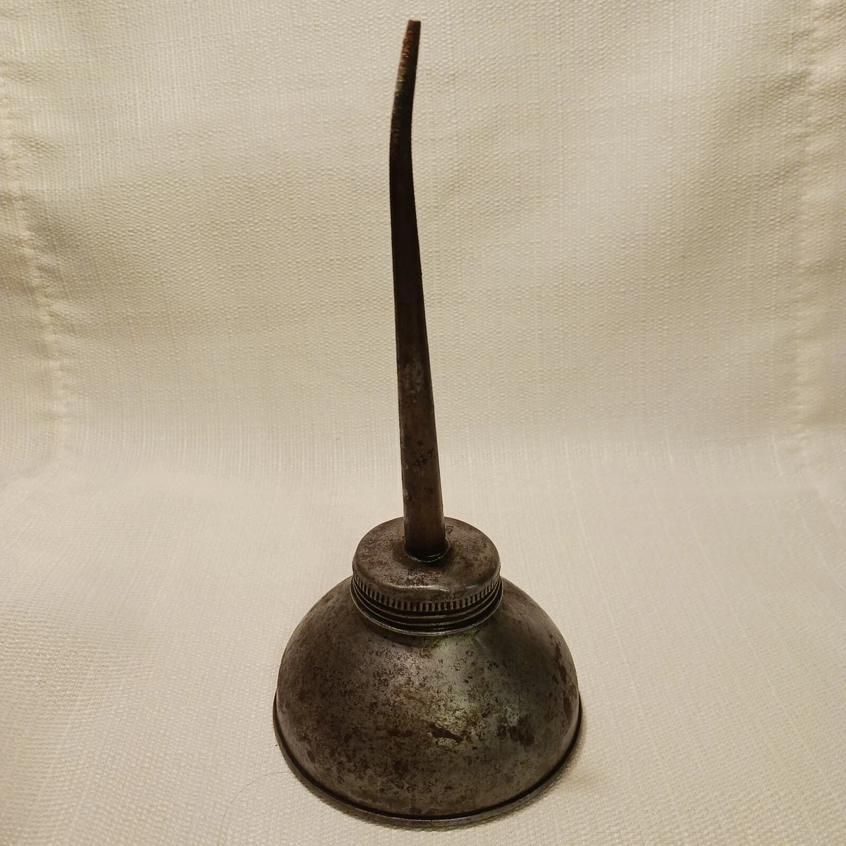 Metal Oil Can
