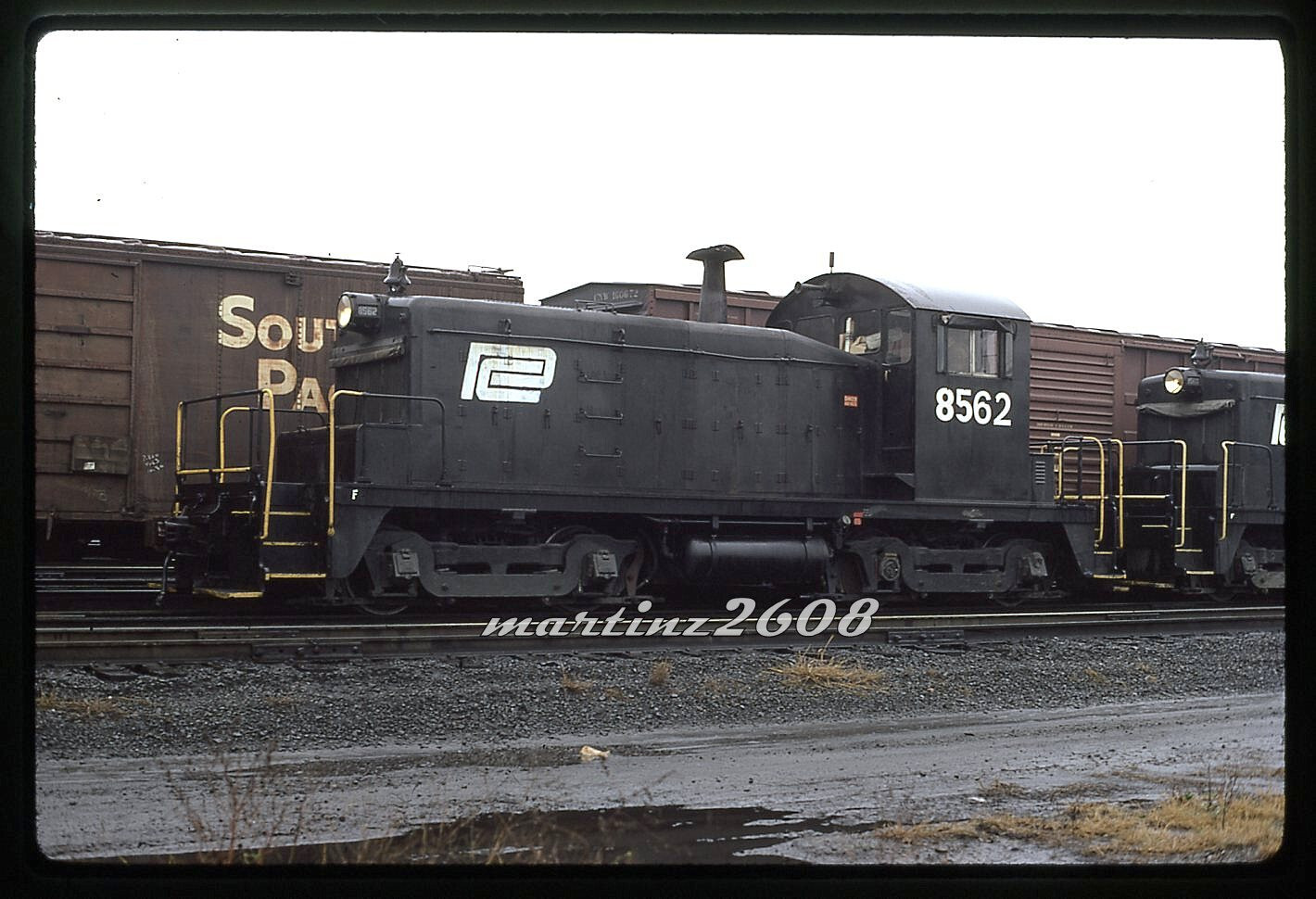 (W) ORIG TRAIN SLIDE-PENN CENTRAL (PC) 8562 ROSTER | eBay