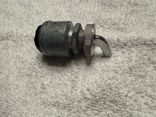 COLE HERSEE UNIVERSAL IGNITION SWITCH ON AN OFF JEEPS FORKLIFT DODGE | eBay