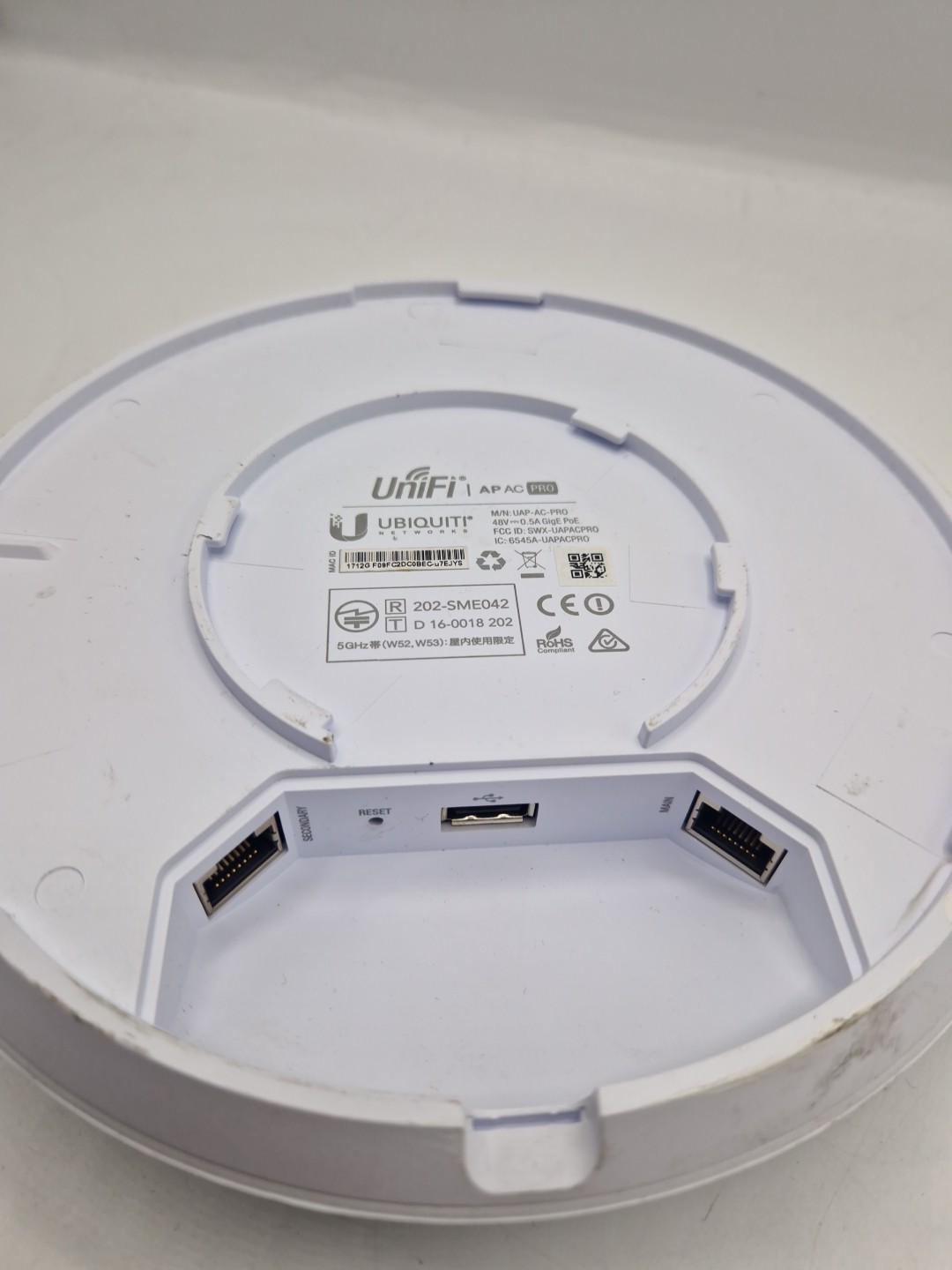 Ubiquiti Networks Access Point UniFi UAP-AC-PRO WiFi PoE | eBay UK