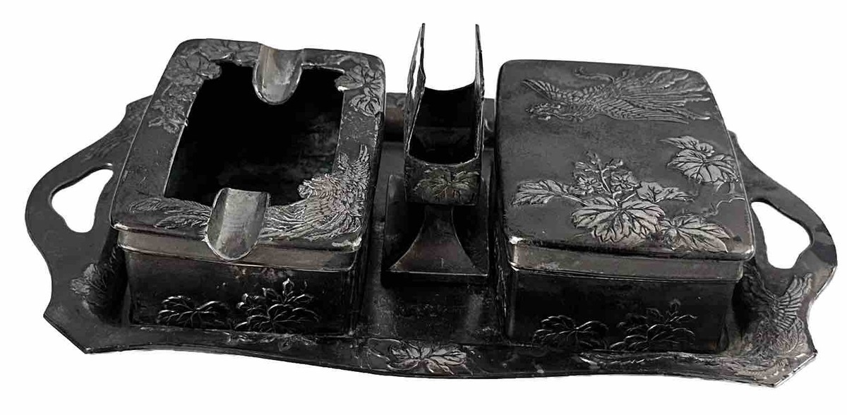 Japanese Smoke Tray Set A Japanese Lacquer Smoking Companion Set,