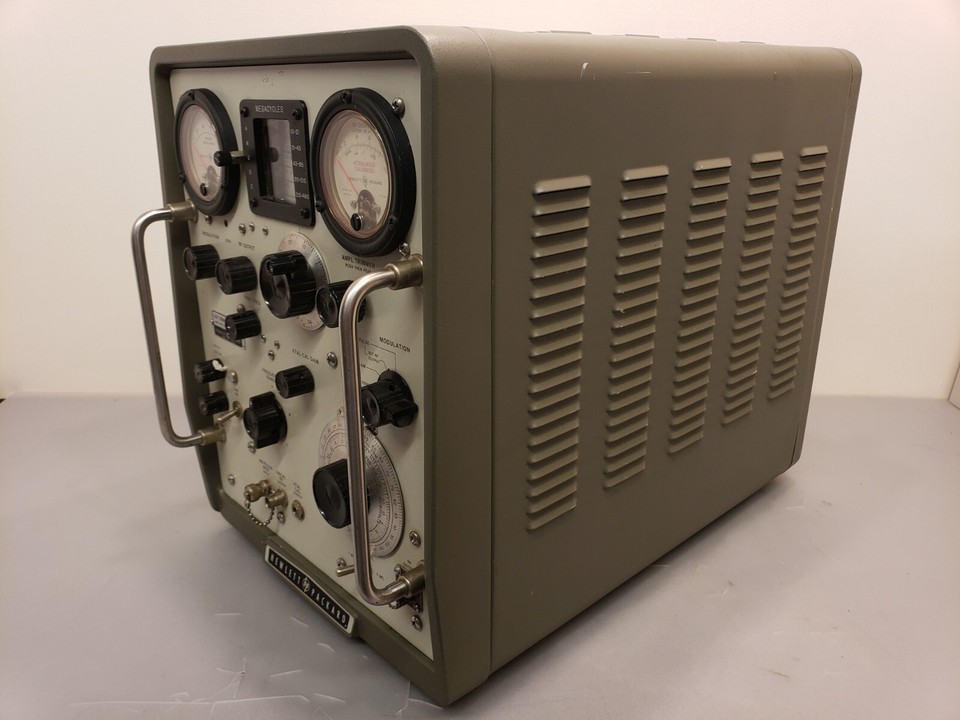 Vintage Hewlett Packard HP model 608E VHF Signal Generator **Nice ...