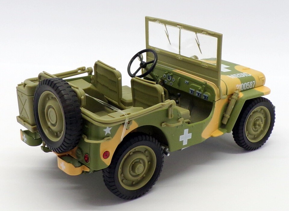 Auto World 1/18 Scale AWML005/12A - WWII Willys MB Jeep - US Army Medic ...