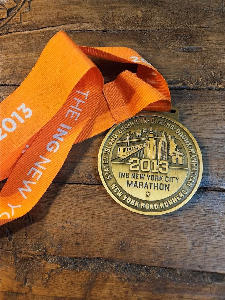 2013 Running Race Large Metal Medallion & Lanyard ING NEW YORK CITY ...