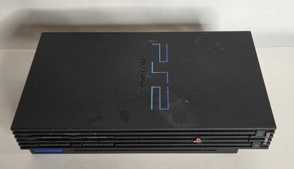 Sony PlayStation 2 - SCPH-30001 PS2 Fat Console Parts or Repair - 3 ...