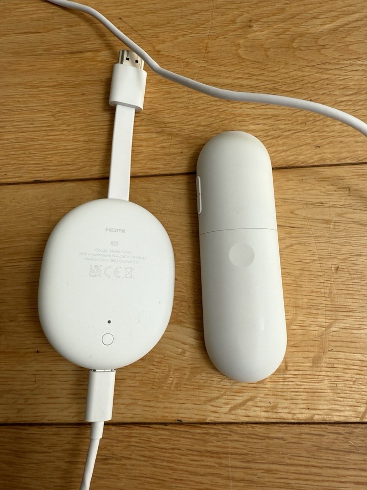 Google Chromecast with Google TV HD Media WiFi Streaming Stick Snow ...
