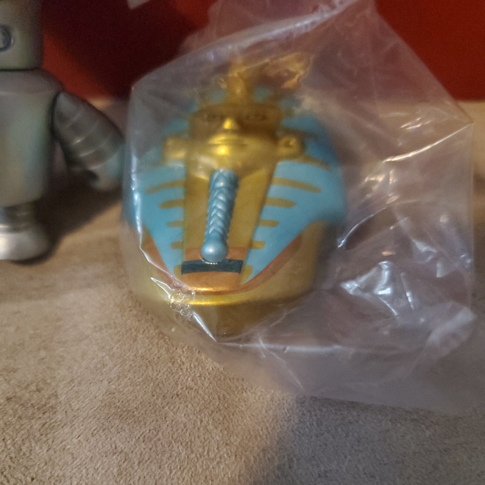 Kidrobot Futurama Bender 2.5" Vinyl Figure Pharoah mask new in box mint ...