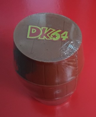 Rare 1997 Club Nintendo Donkey Kong 64 Barrel/ Donkey Kong Plush inside ...