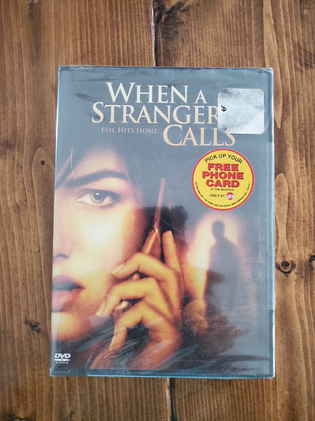 Camilla Belle When A Stranger Calls Wallpaper