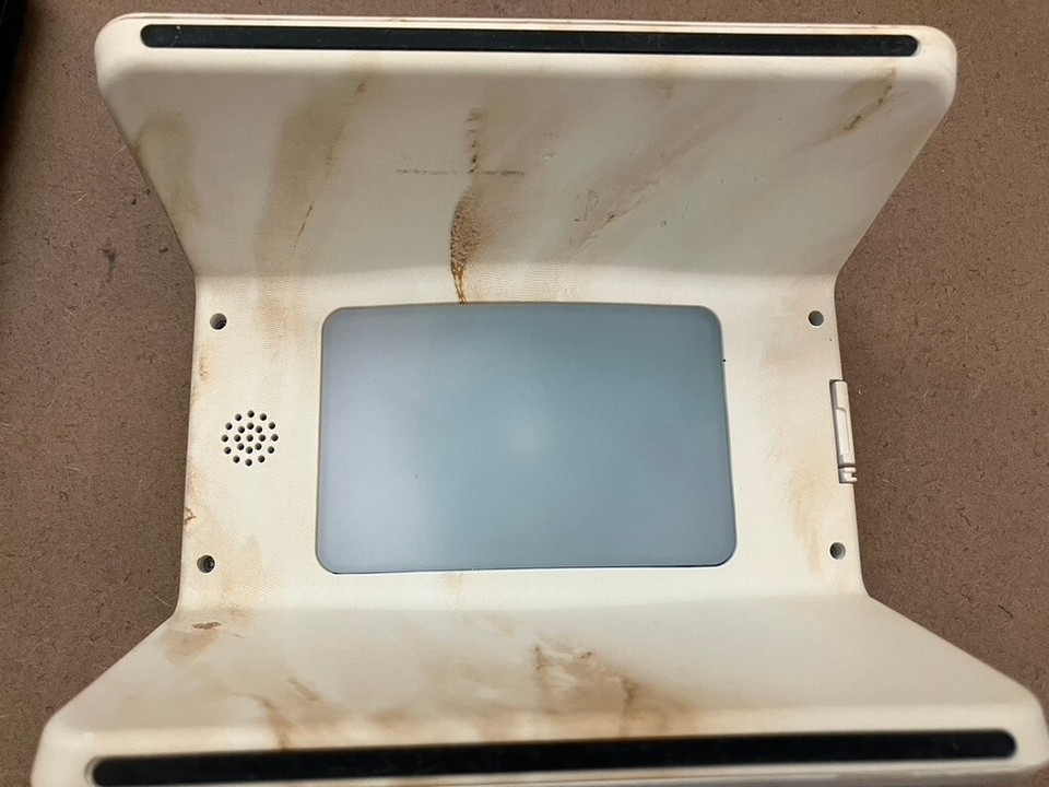 Limitless 3-in-1 Digital Alarm Clock w/ Wireless Charger & Light ...