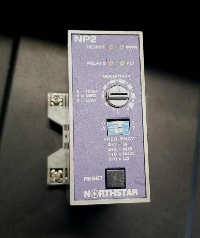 NorthStar Loop Detector - NP2-12/24 1 channel (2 outputs)With socket ...