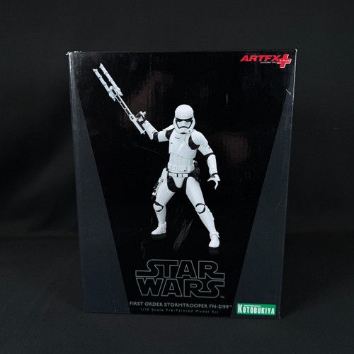 KOTOBUKIYA Star Wars Episode VIII First Order Storm Trooper Executioner ...