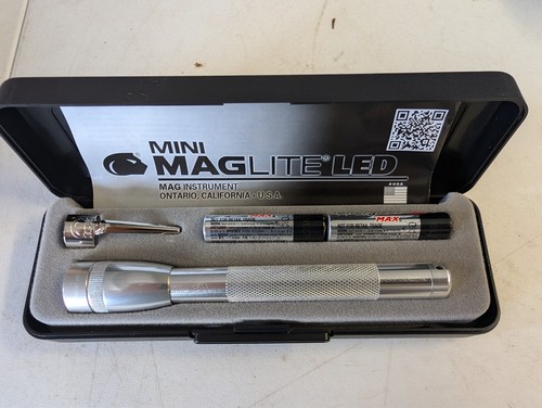 Mini Maglite LED 2AAA Silver Flashlight Brand New | eBay