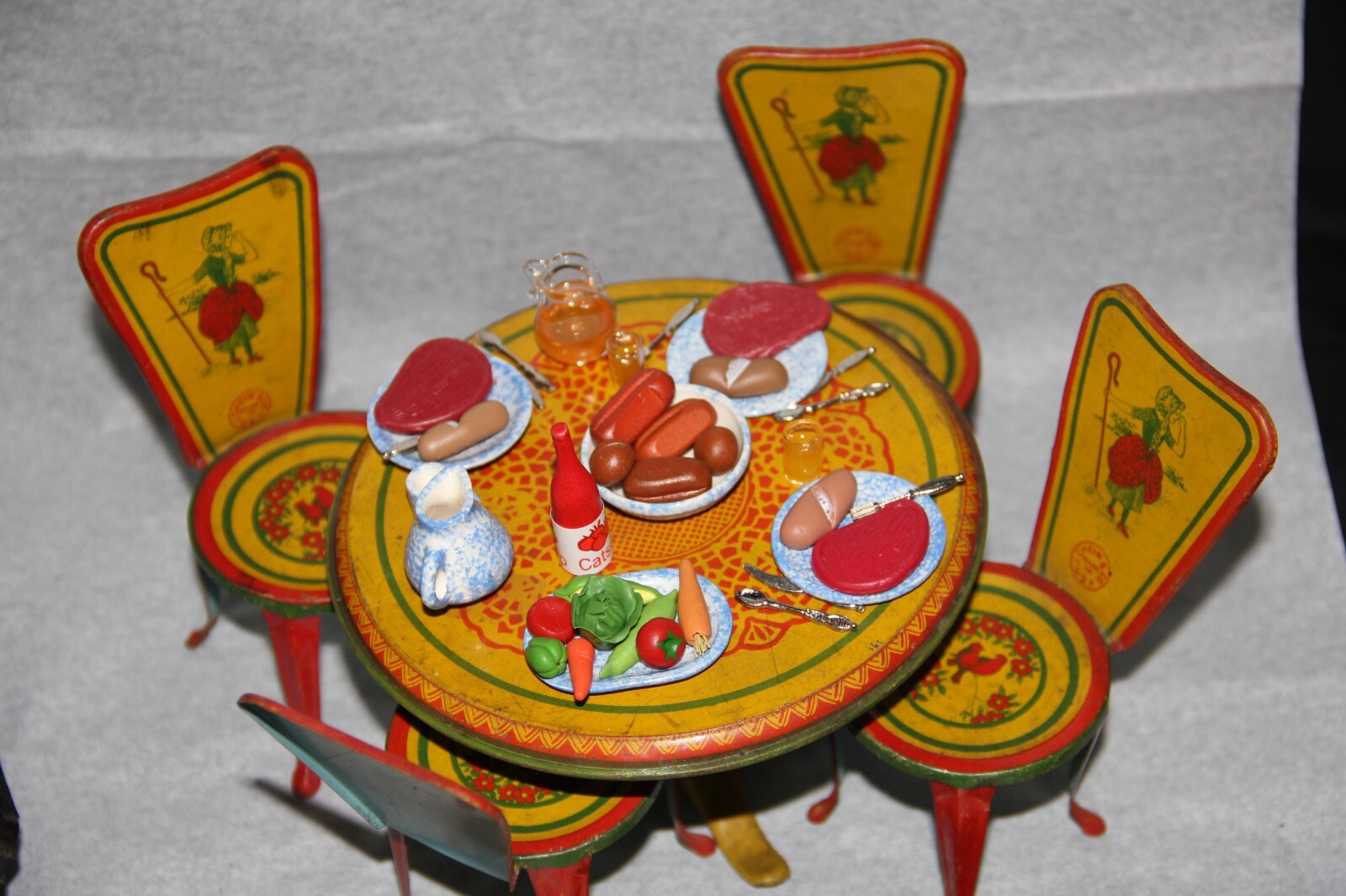 Vintage Antique J Chein Tin toy table and chairs & an Antique Union tin ...