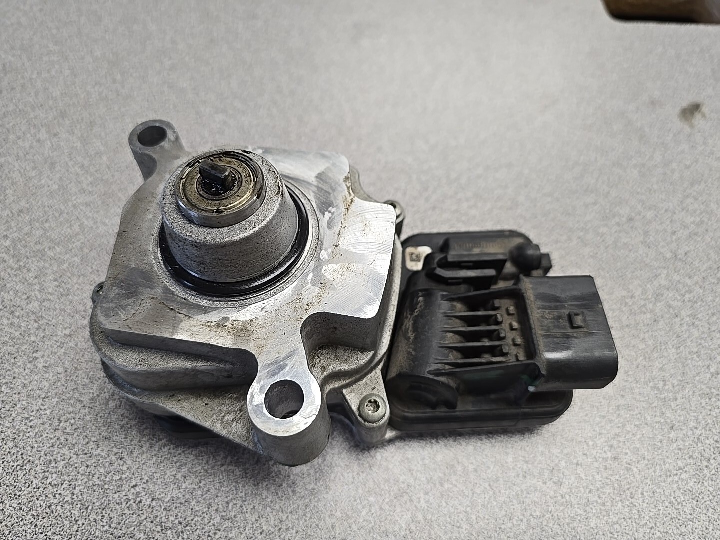 BMW 2710 8643150-01 Transfer Case Assembly W/ 2760 8643153-01 Actuator ...