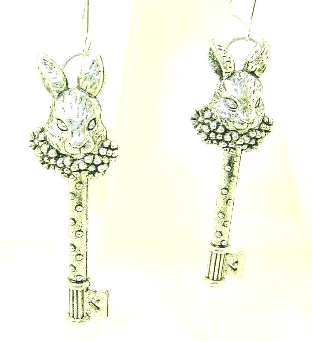 Alice In Wonderland Key Drawing