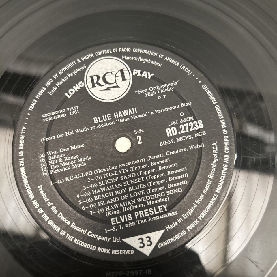 Elvis Presley Handsigned Blue Hawaii Soundtrack Album Record LP Mono RD ...