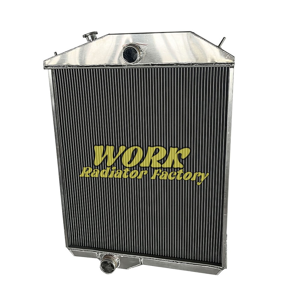 OEM# RE21896 AR79458 AR79456 Tractor Radiator Fits John Deere 4640 4840 ...
