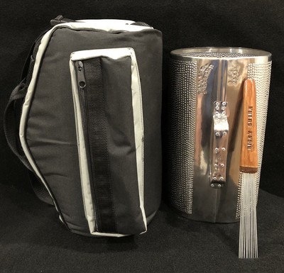GUIRA PROFESIONAL DOMINICANA 24”X 13” CON SU ESTUCHE Y GANCHO INCLUIDO ...
