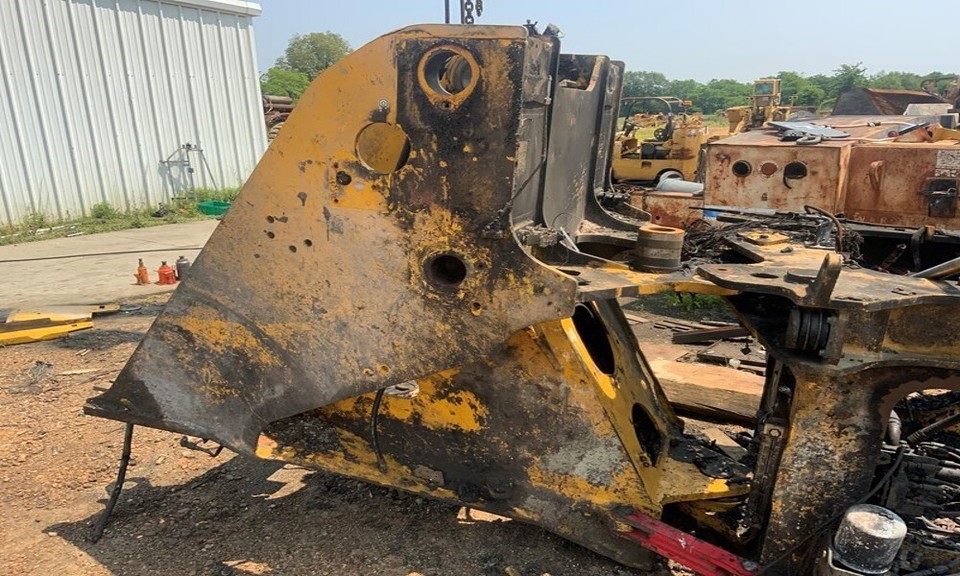 Used Volvo L180H Front Frame L180H FRONT FRAME | eBay