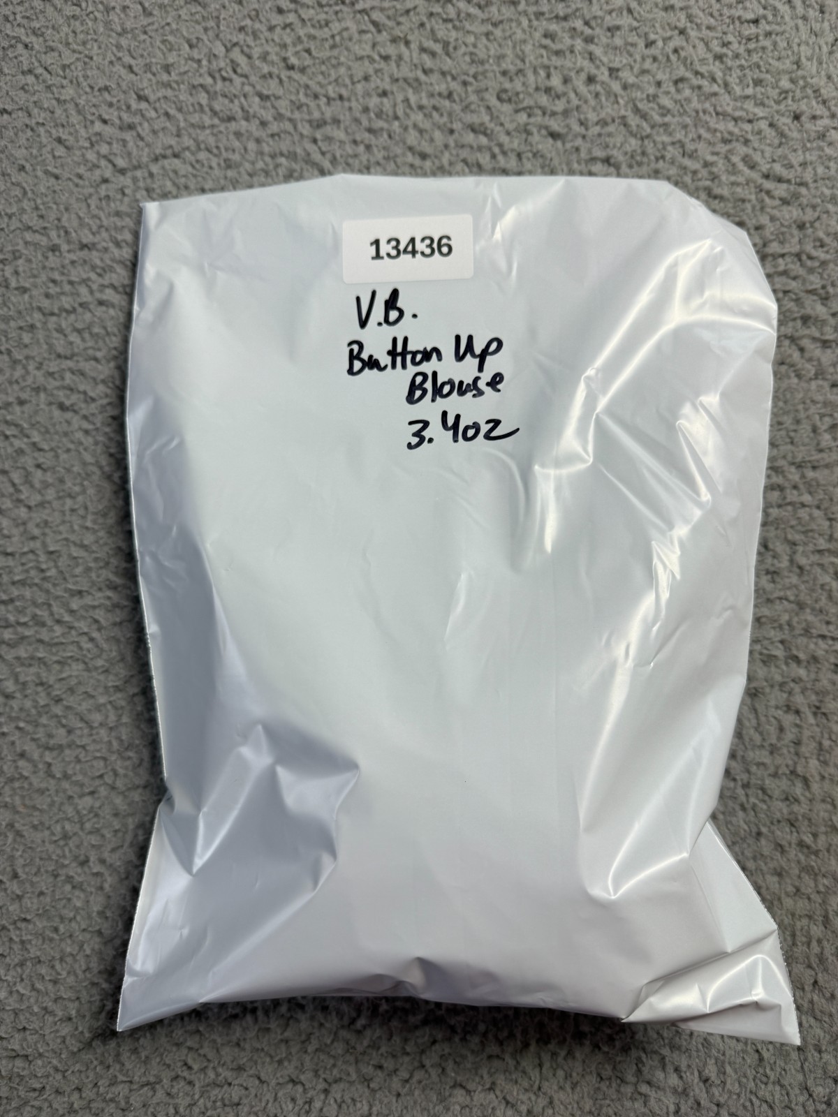 Valerie Bertinelli Womens Black White Abstract Short Sleeve Blouse Top ...