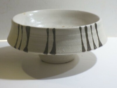 Stamped Warren Mackenzie Drop Rim Bowl White Shino & Black Decoration ...