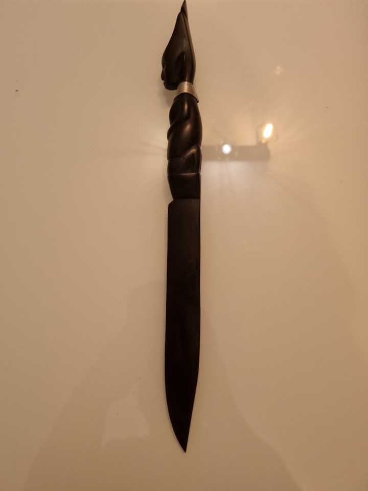 Hand-carved African decorative wooden knife, tribal figure handle, 38 ...