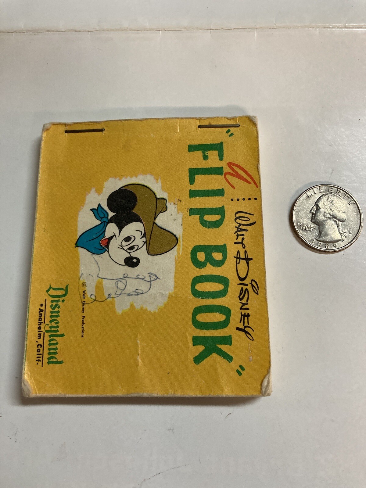 Vintage 3.5 x 3” Walt Disney flip book Mickey Mouse Disneyland ...